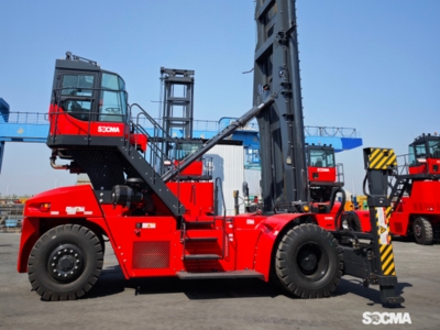 SOCMA Empty Container Handler | Powering Global Logistics